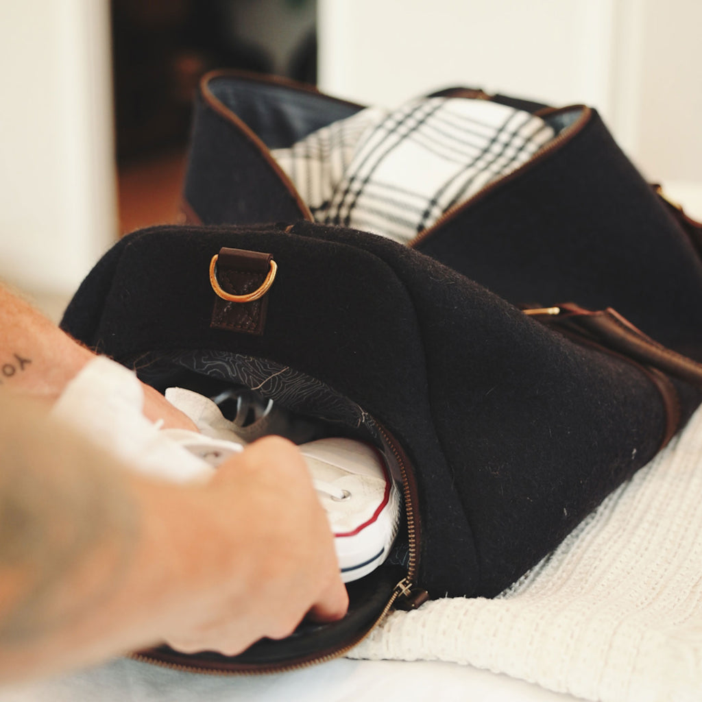 The Weekender | Midnight Brown | Honest Wolf